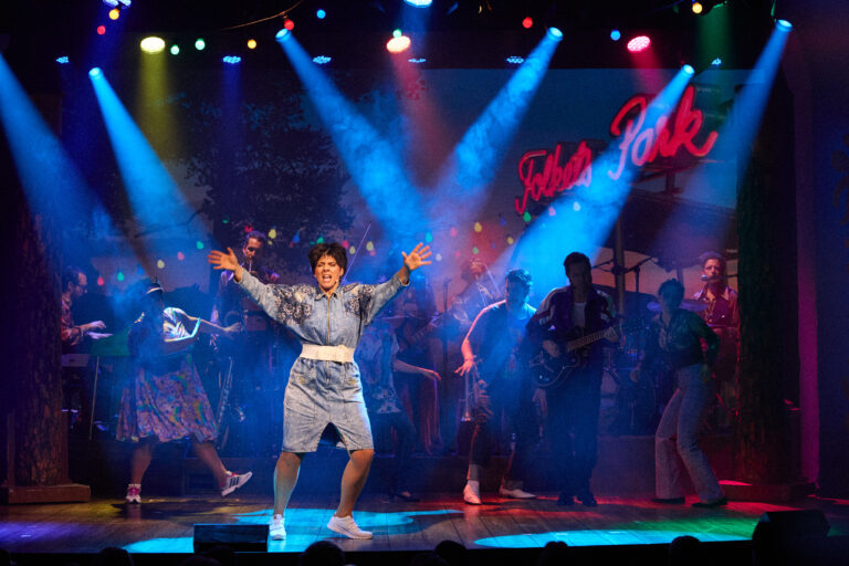 SVENSKA REVYN - Scalateatern